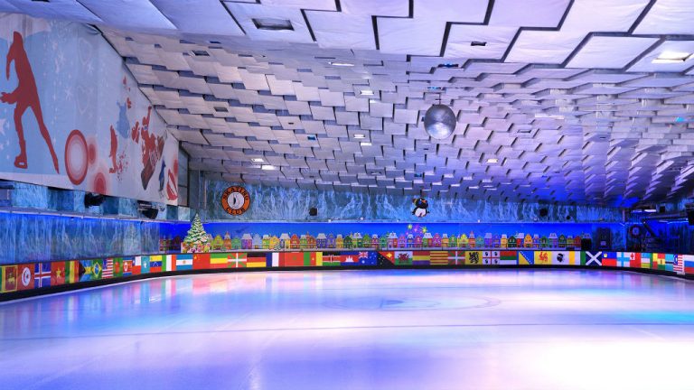 Pistes de Gel a Barcelona: on patinar durant el Nadal 2020? | betevé