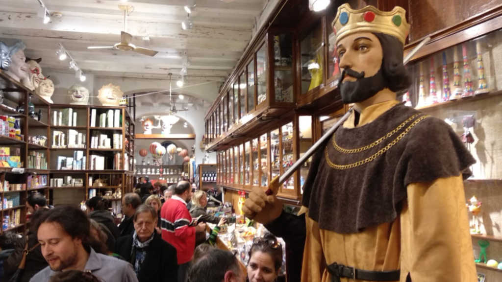 El Ingenio celebra la reobertura amb una cercavila | betevé