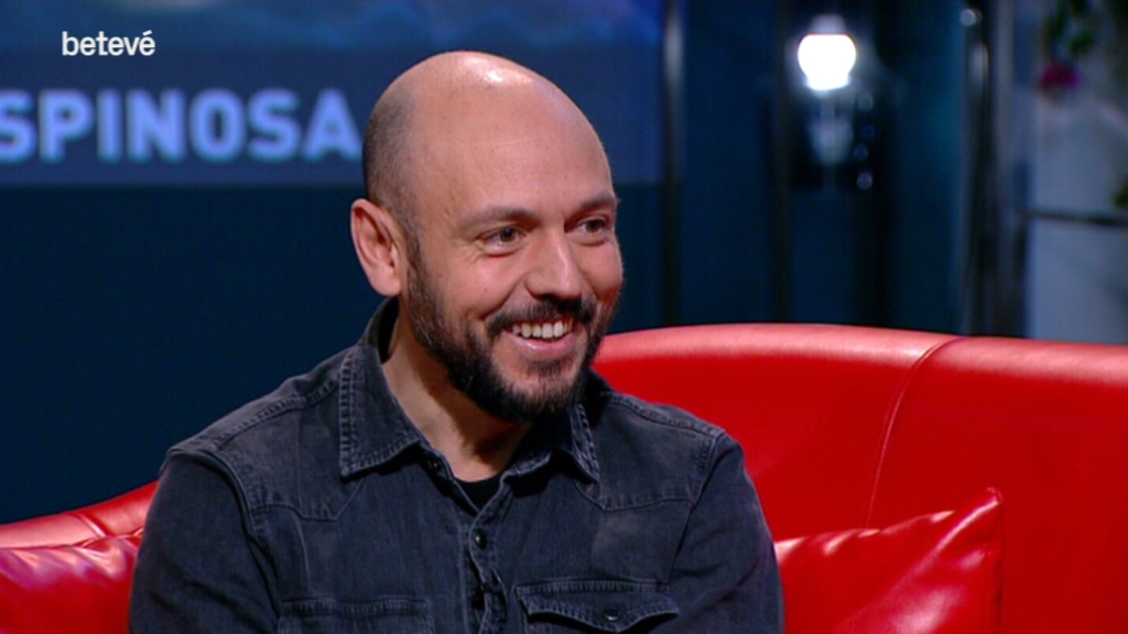 David Espinosa ens explica 'Una història universal' | betevé