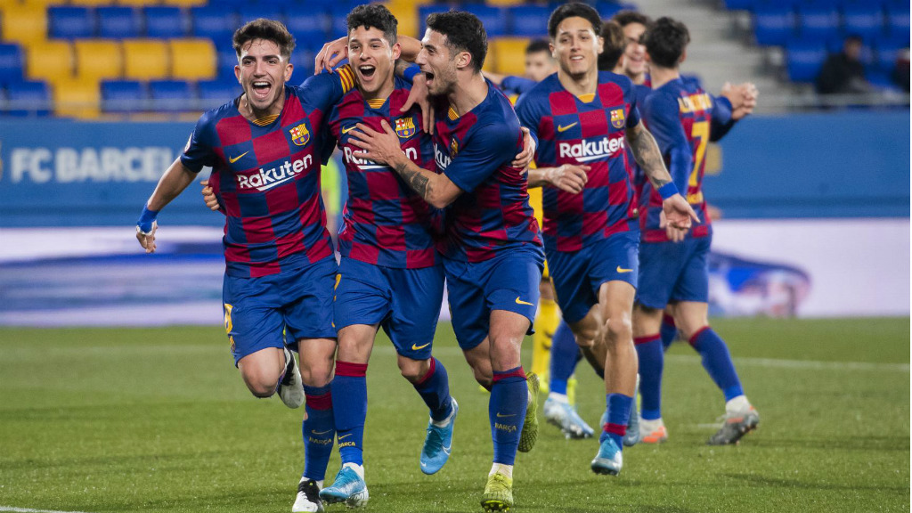 El Barça B remunta contra el Badalona i acaba guanyant per 2 a 1 | betevé