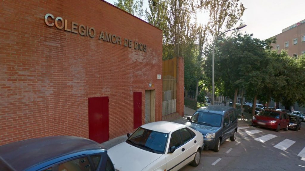 El cribratge escolar al Turó de la Peira deixa un 7 % de positius | betevé