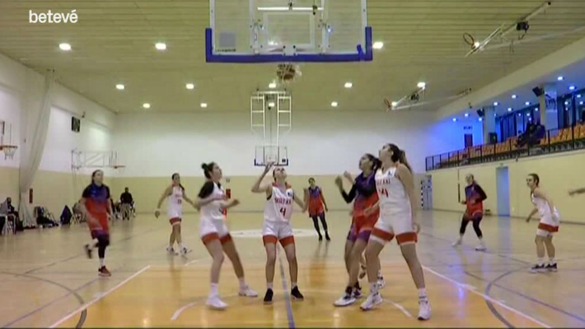 El Lima-Horta guanya el derbi al Segle XXI | betevé