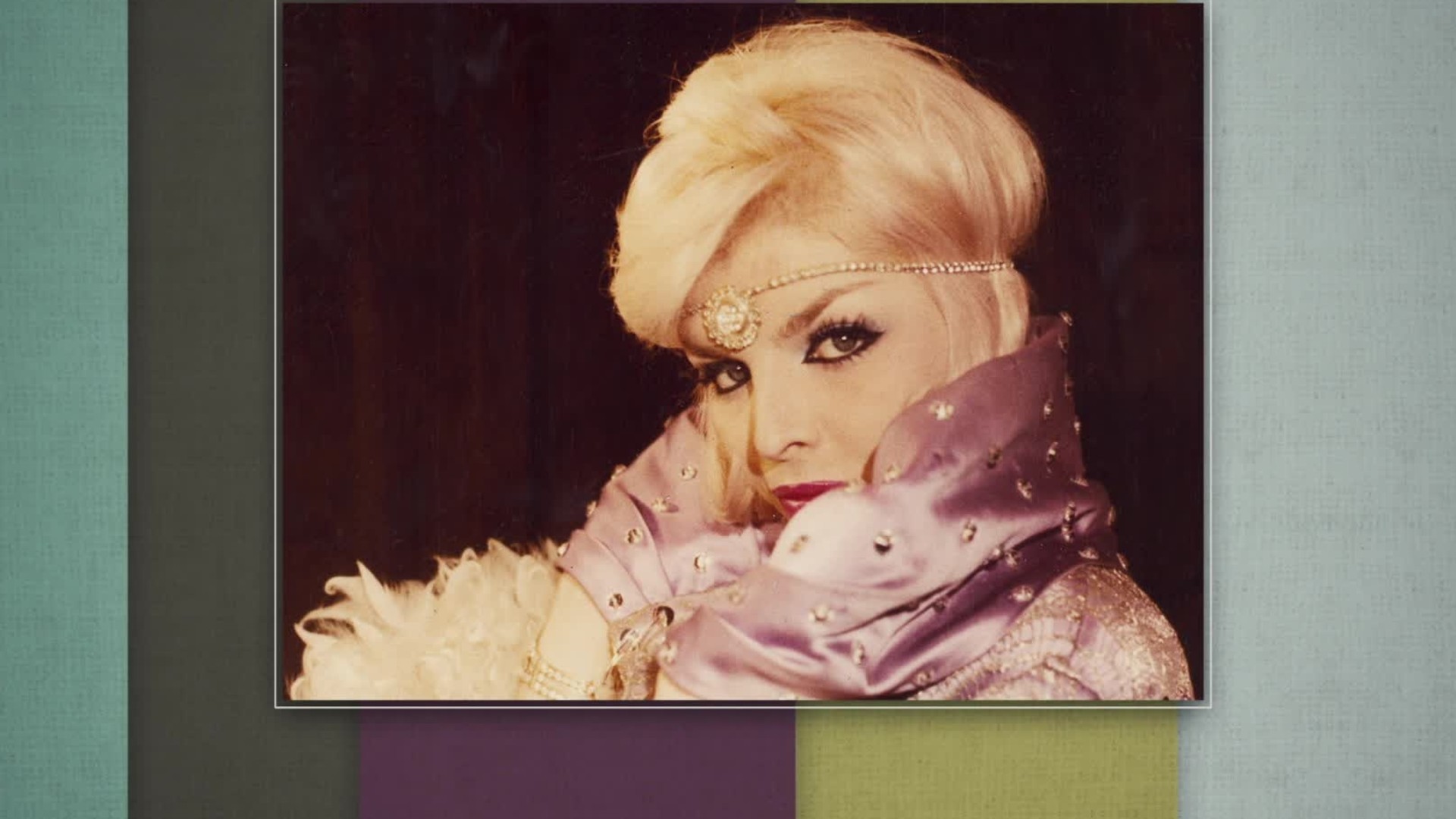 Mor Dolly Van Doll, activista trans i estrella del cabaret