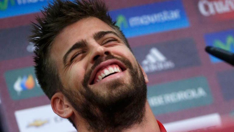 Gerard Piqué es mofa d'Arbeloa i parla del xou de Mourinho