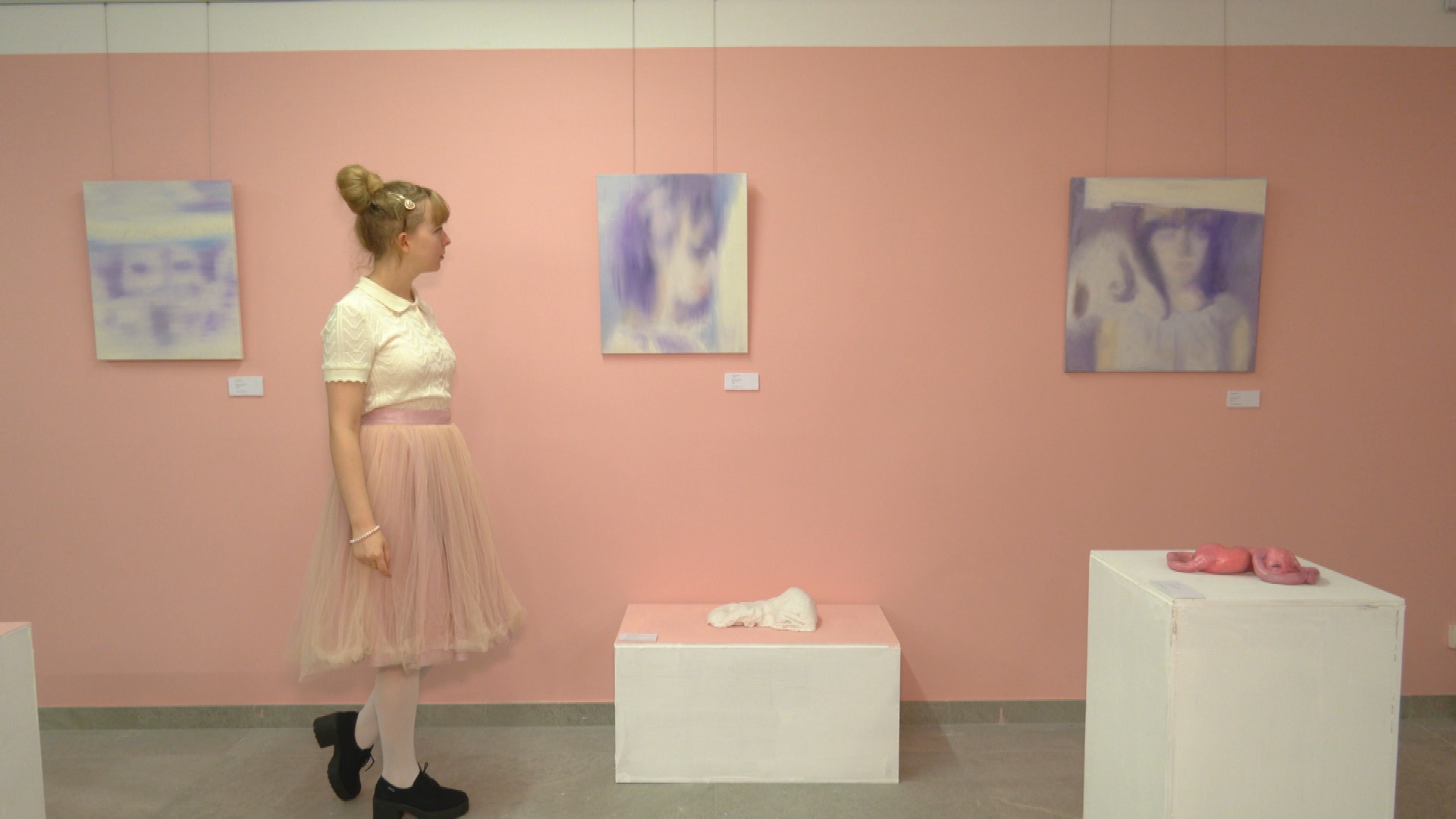 La Gallery Opening acull 'Amorfo", d'Anna Bogomolova