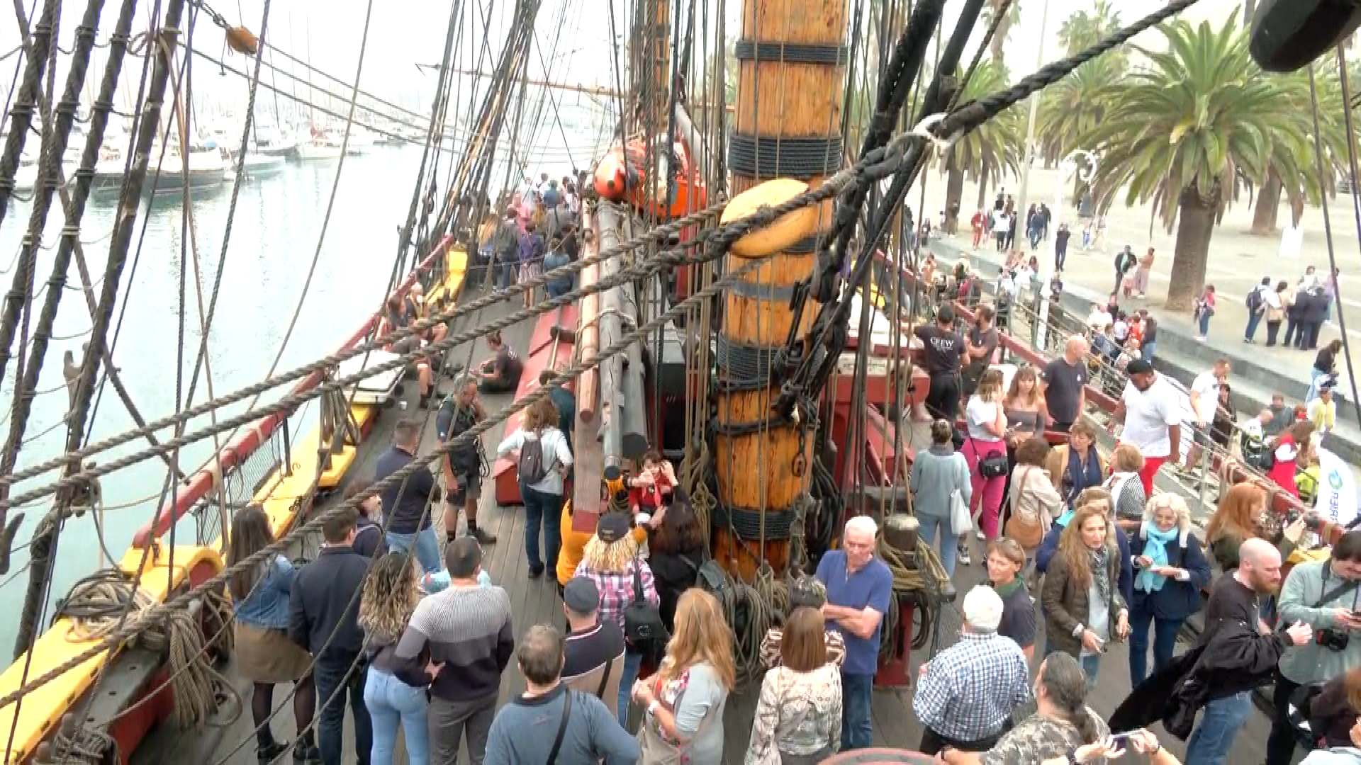 Més de 200 visites al veler de fusta més gran del món