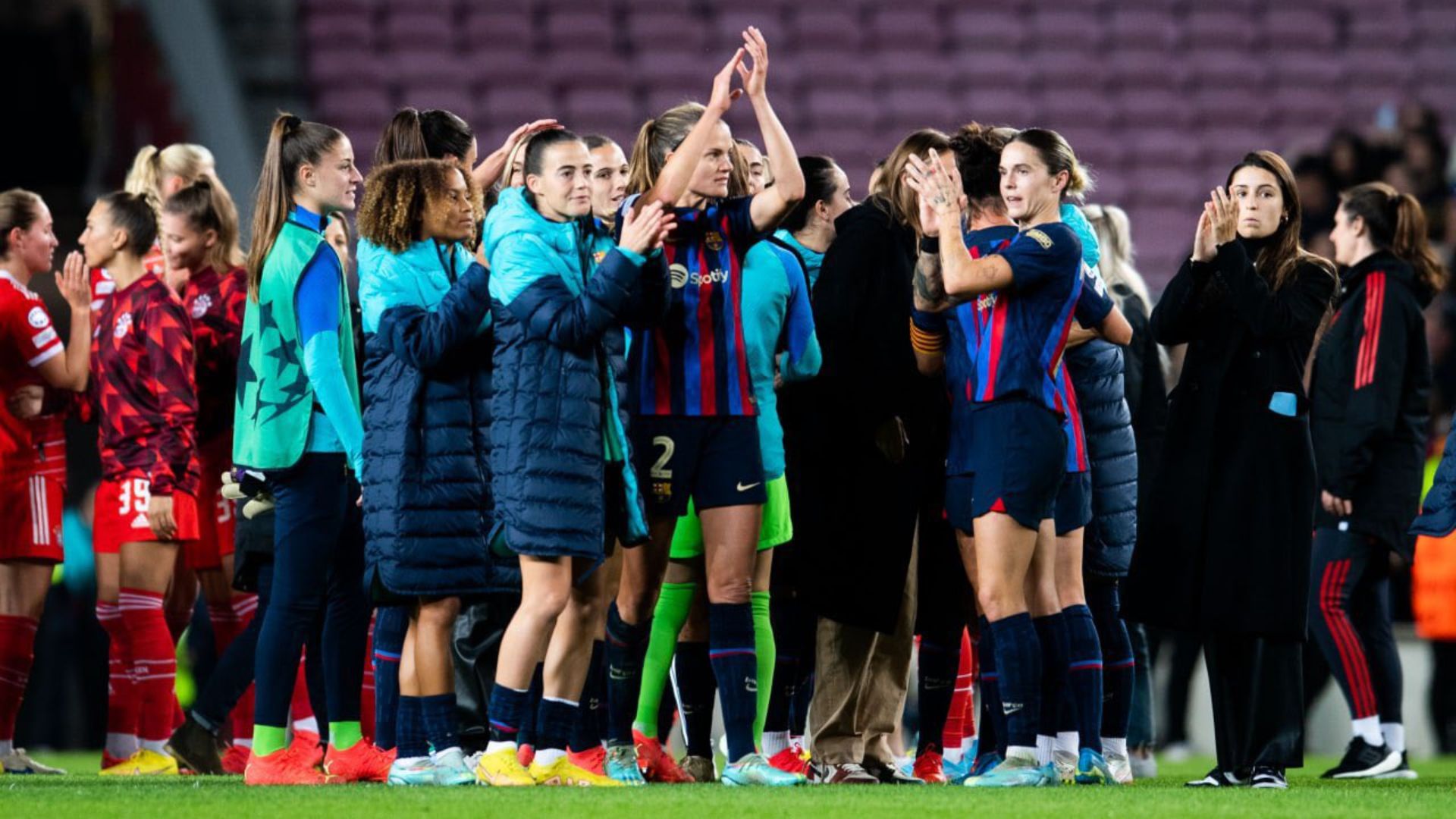 Quart partit al Camp Nou amb la il·lusió del primer dia