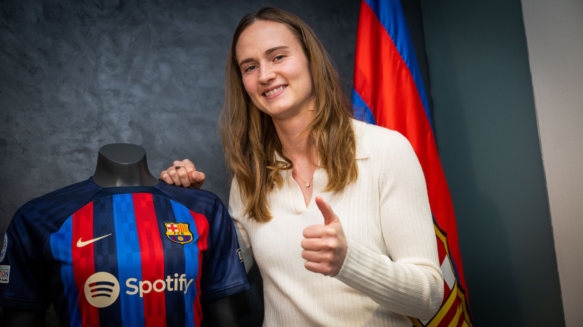 El Barça renova Caroline Graham Hansen fins al 2026