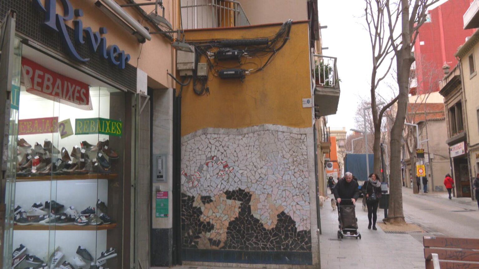 Obres per millorar les mitgeres i mosaics a Gran de Sant Andreu