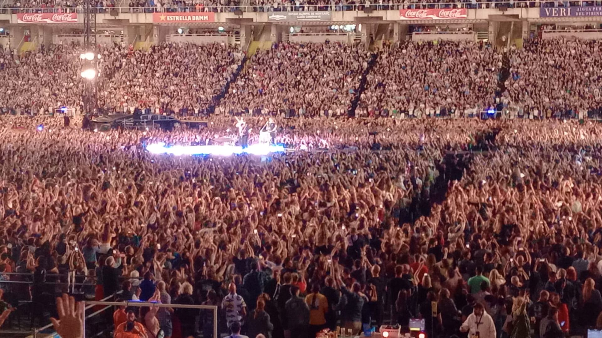 Coldplay enceta la marató de quatre concerts a Barcelona
