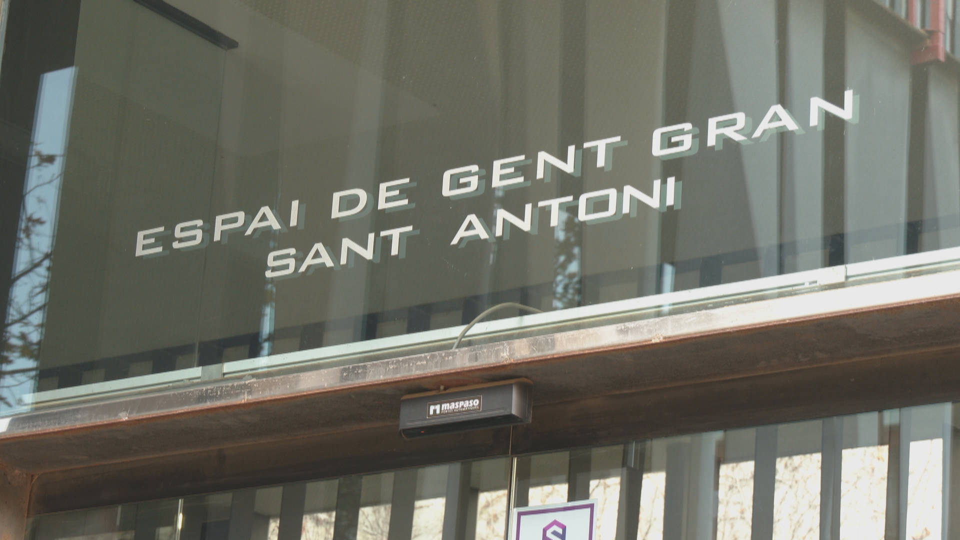 L'Espai de Gent Gran de Sant Antoni tanca per obres