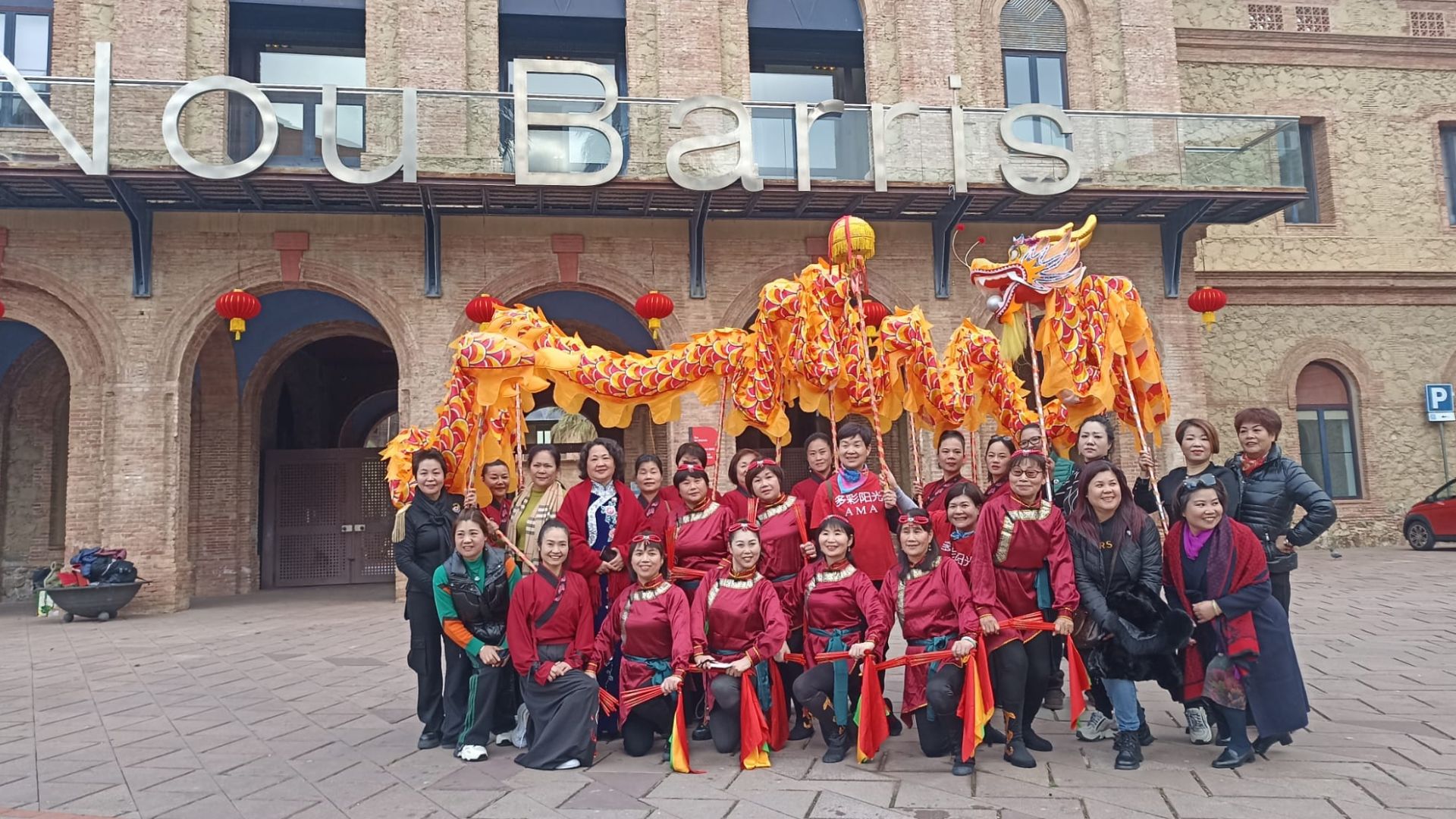 Nou Barris escalfa motors per rebre l'any nou xinès 2024