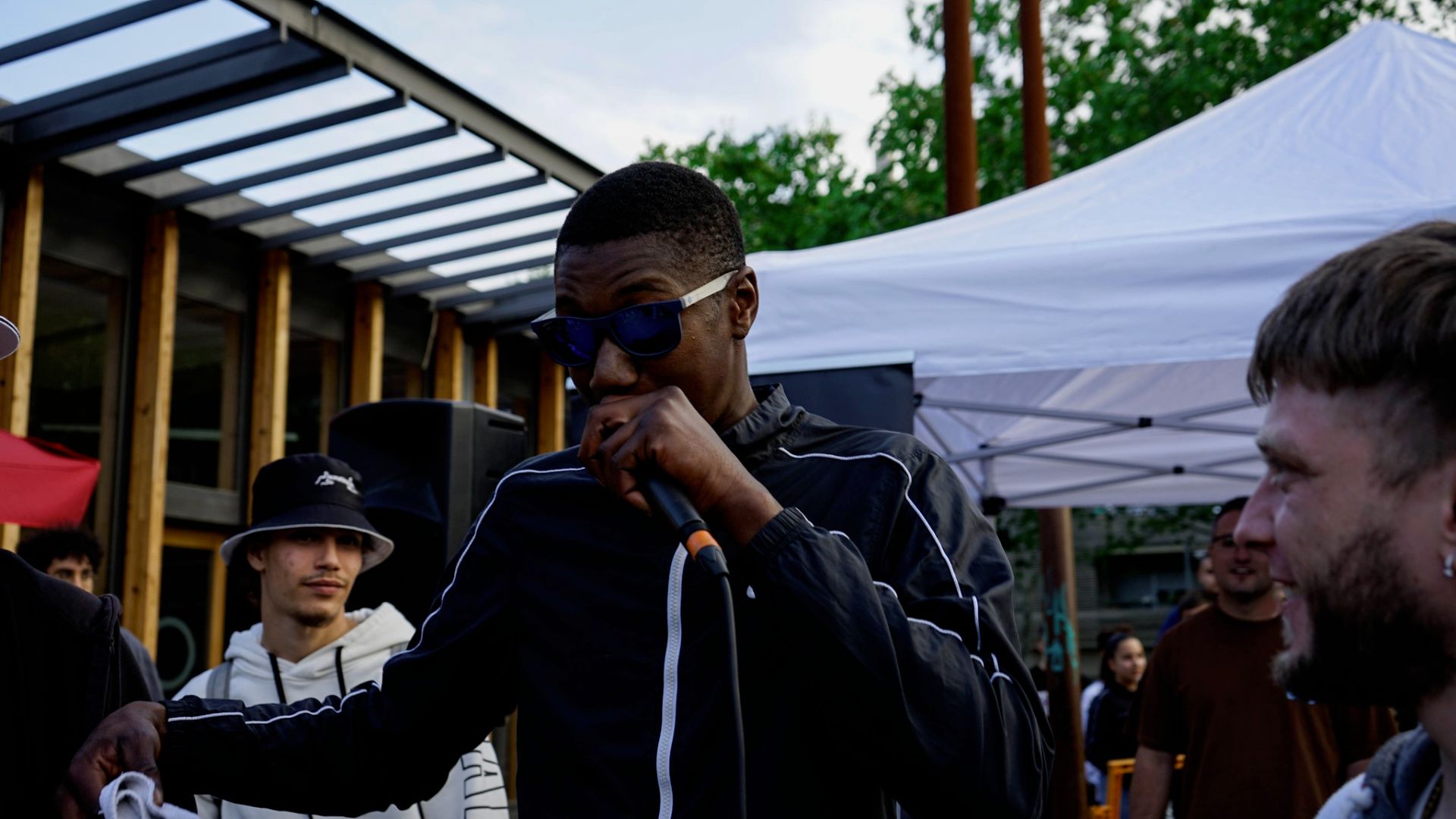 Primera batalla de rap en català, amb Valtònyc de jurat