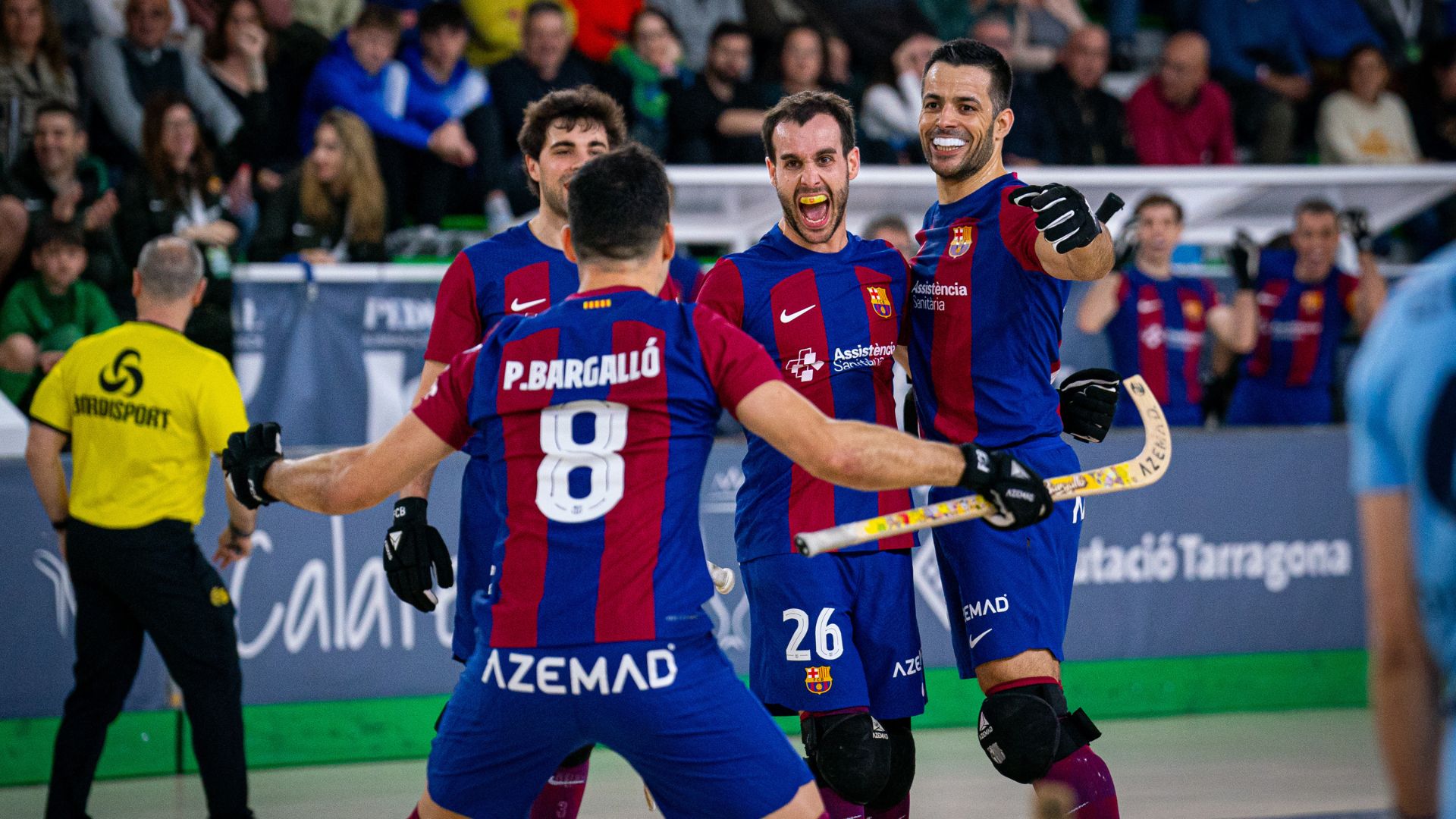 El Barça aixeca la seva 26a Copa del Rei d'hoquei patins després d'una ...