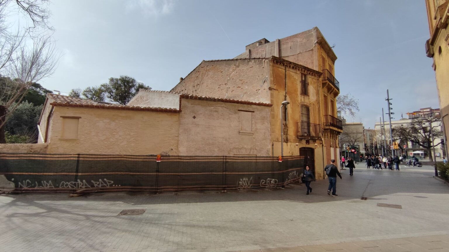 Acaben les obres per salvar les cases més antigues de Sant Andreu