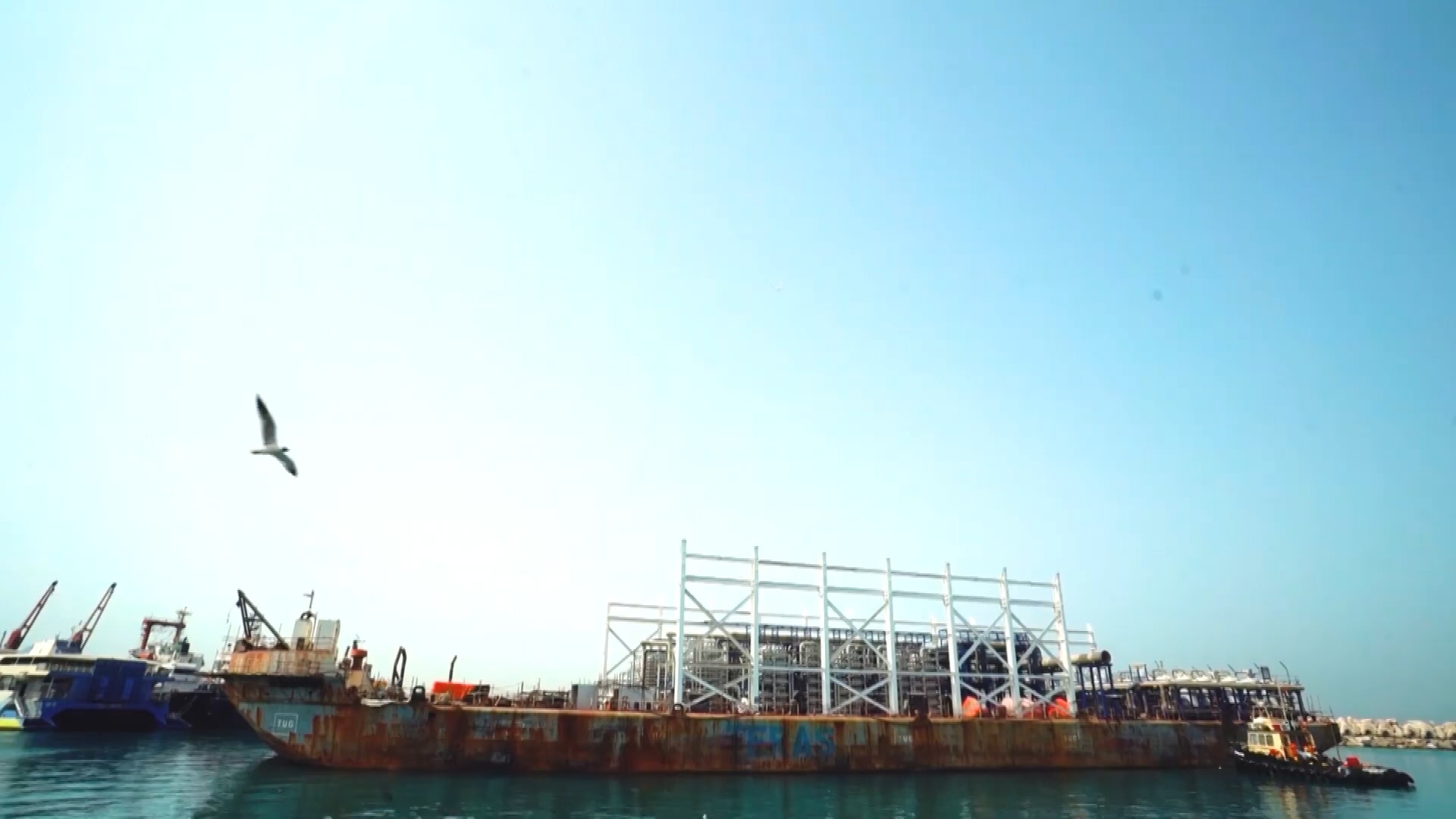 Una dessalinitzadora, millor que dependre dels vaixells?