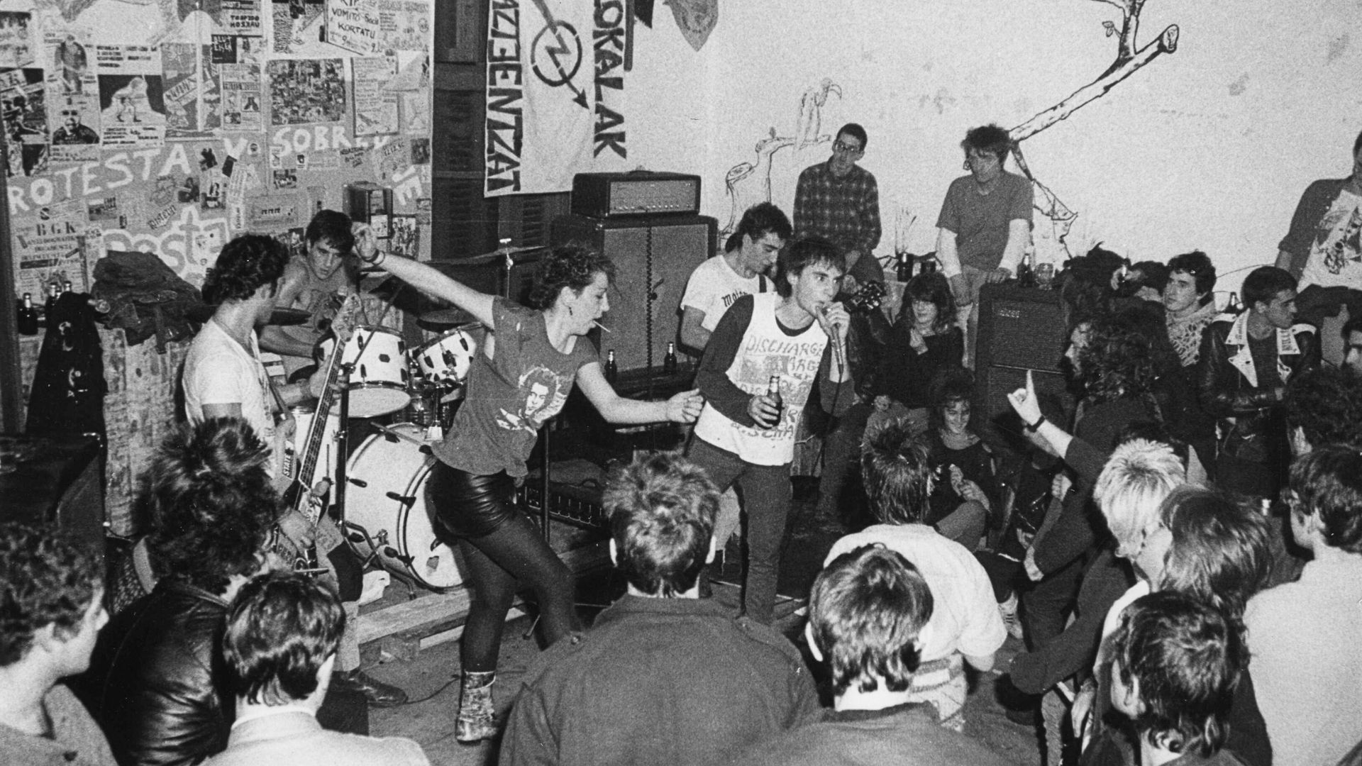 Jordi Llansamà: "A Barcelona el punk va ser més autèntic"