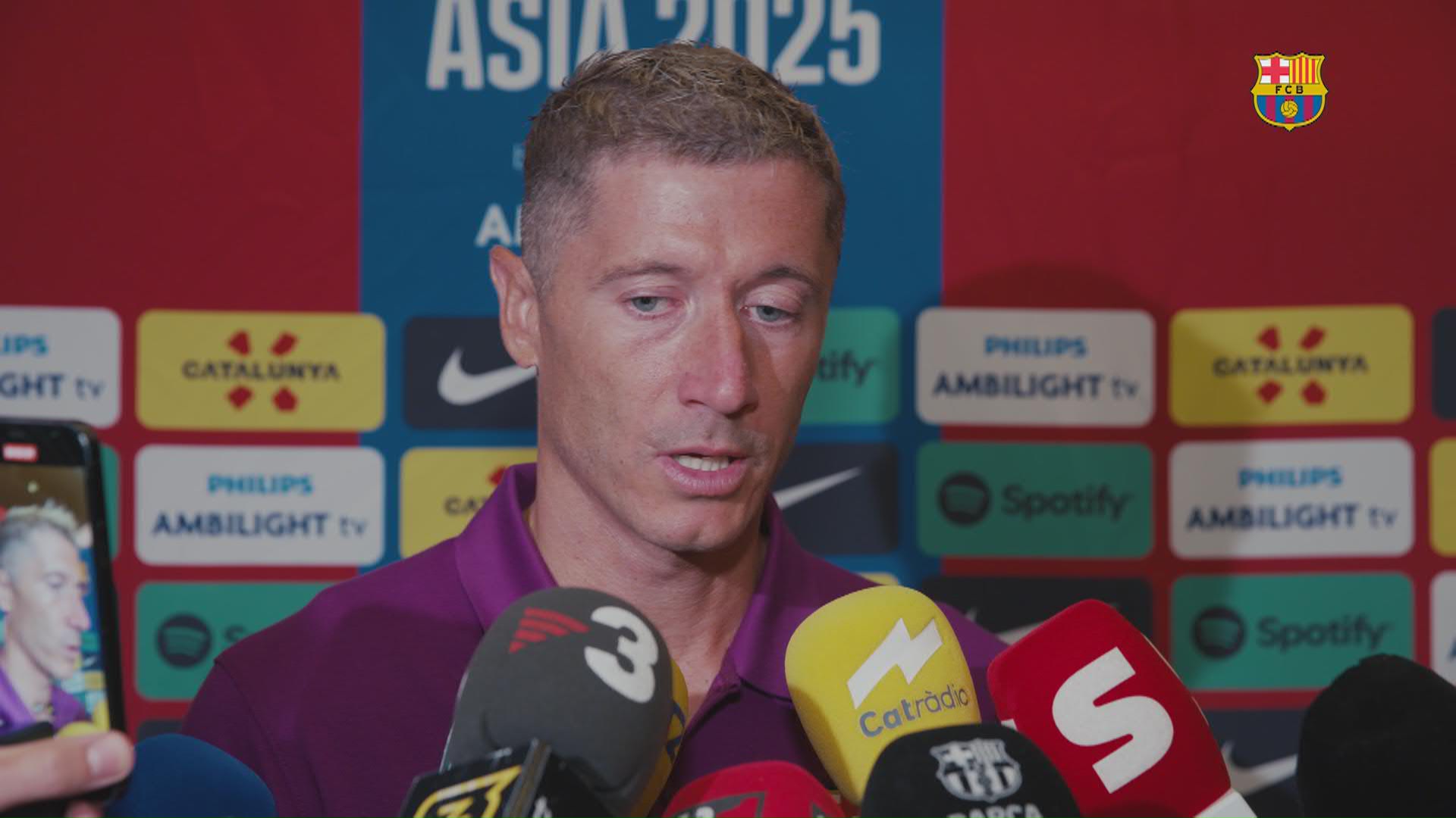 Robert Lewandowski beneeix el fitxatge de Rashford pel Barça