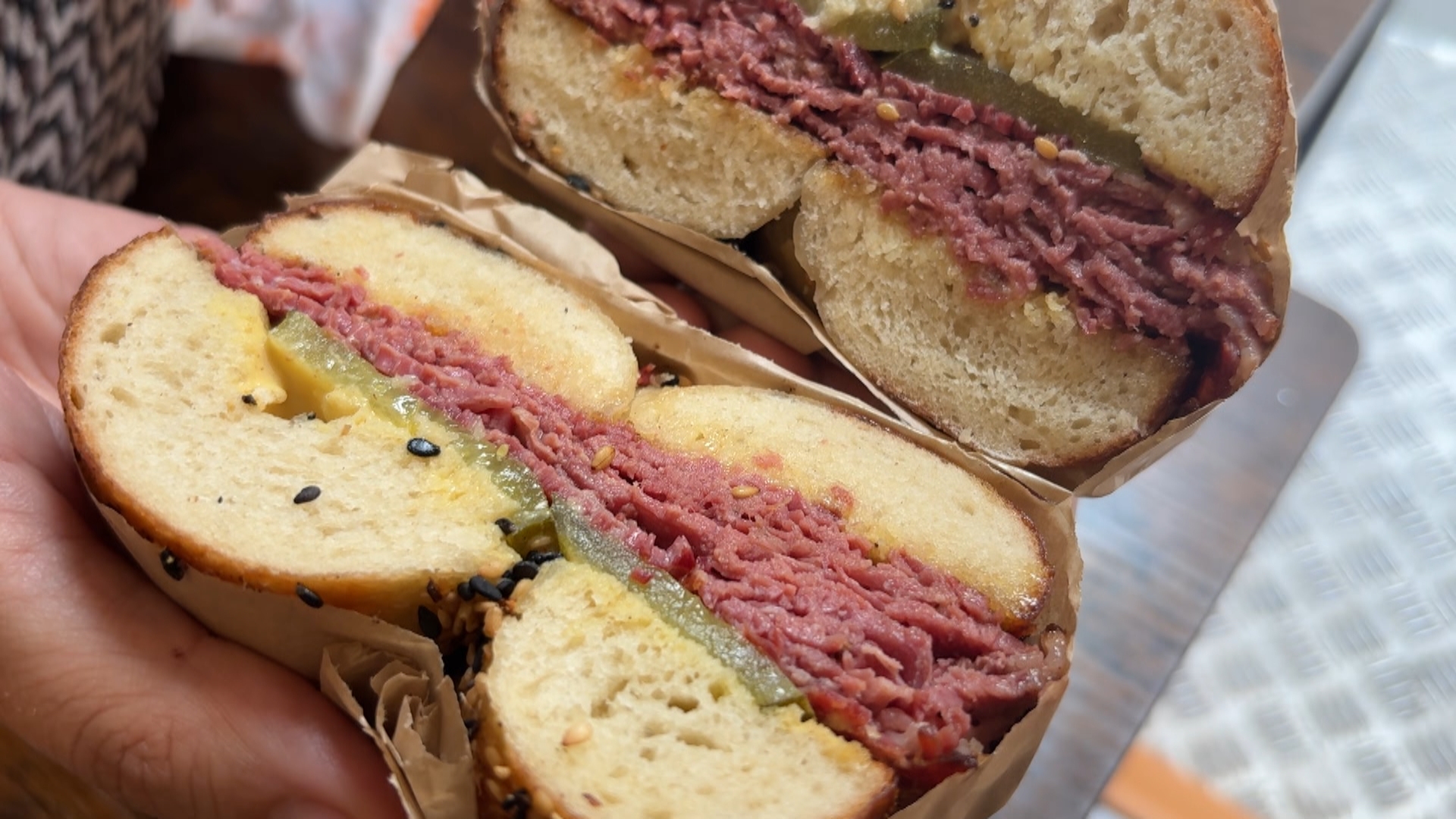 Bagel Boy: l'icònic esmorzar americà, en un local de Gràcia