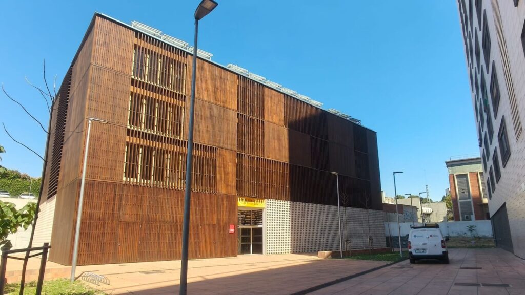 L'edifici malalt de Trinitat Vella reobre tres anys després