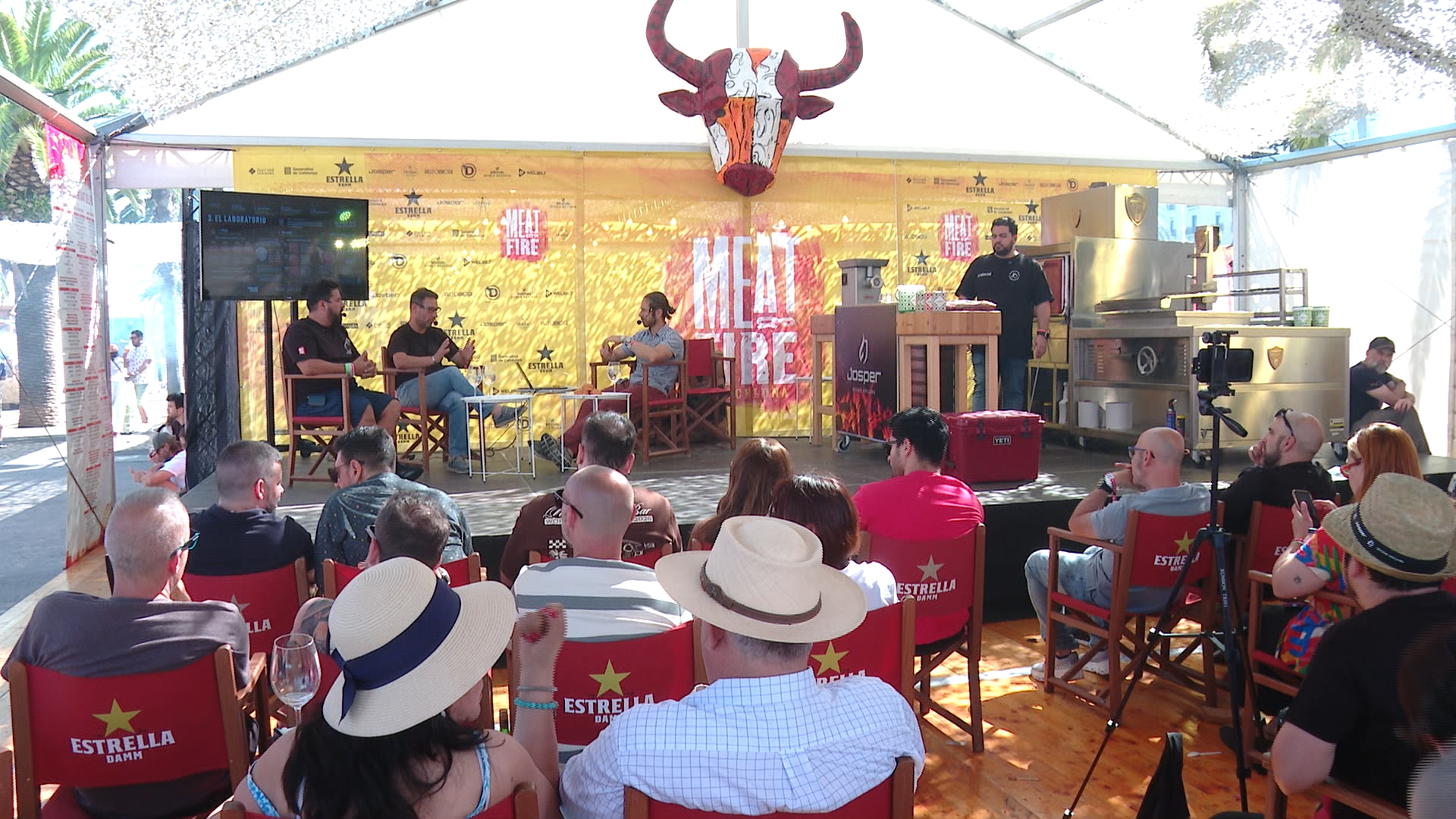 Torna el festival de la carn Meat and Fire al Moll de la Fusta